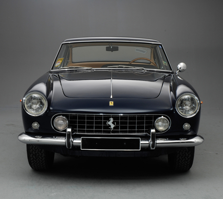 Ferrari 250 GTE | carversed
